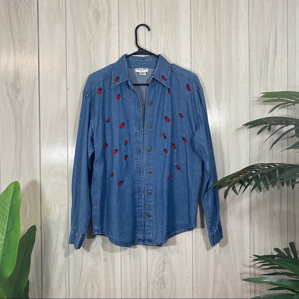 Mary Jane Lady Bug Beetle Embroidered Button Down Cha… - Gem